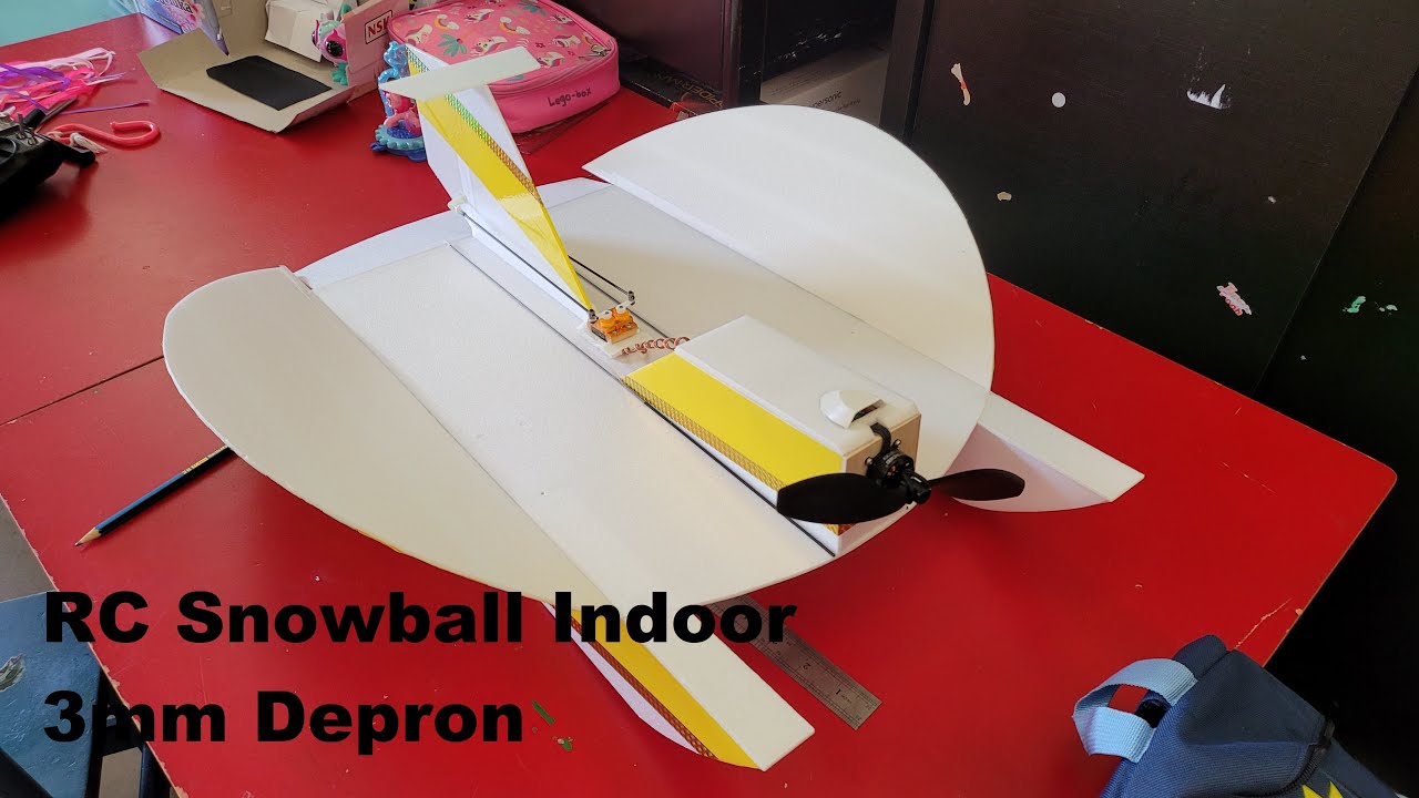 RC Snowball Flying Indoors - YouTube