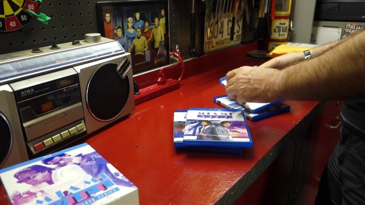 Miami Vice Blu Ray Box Set Unboxing - YouTube