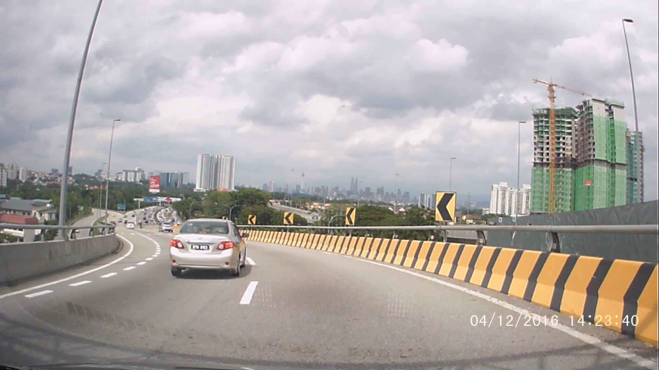 Kuala Lumpur Highway Speed Traps - Heading To KLCC Tower Best Roads ...