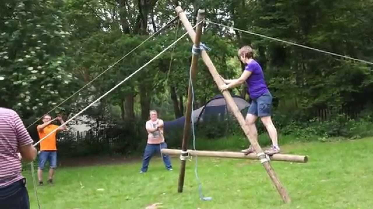 a frame walking - YouTube