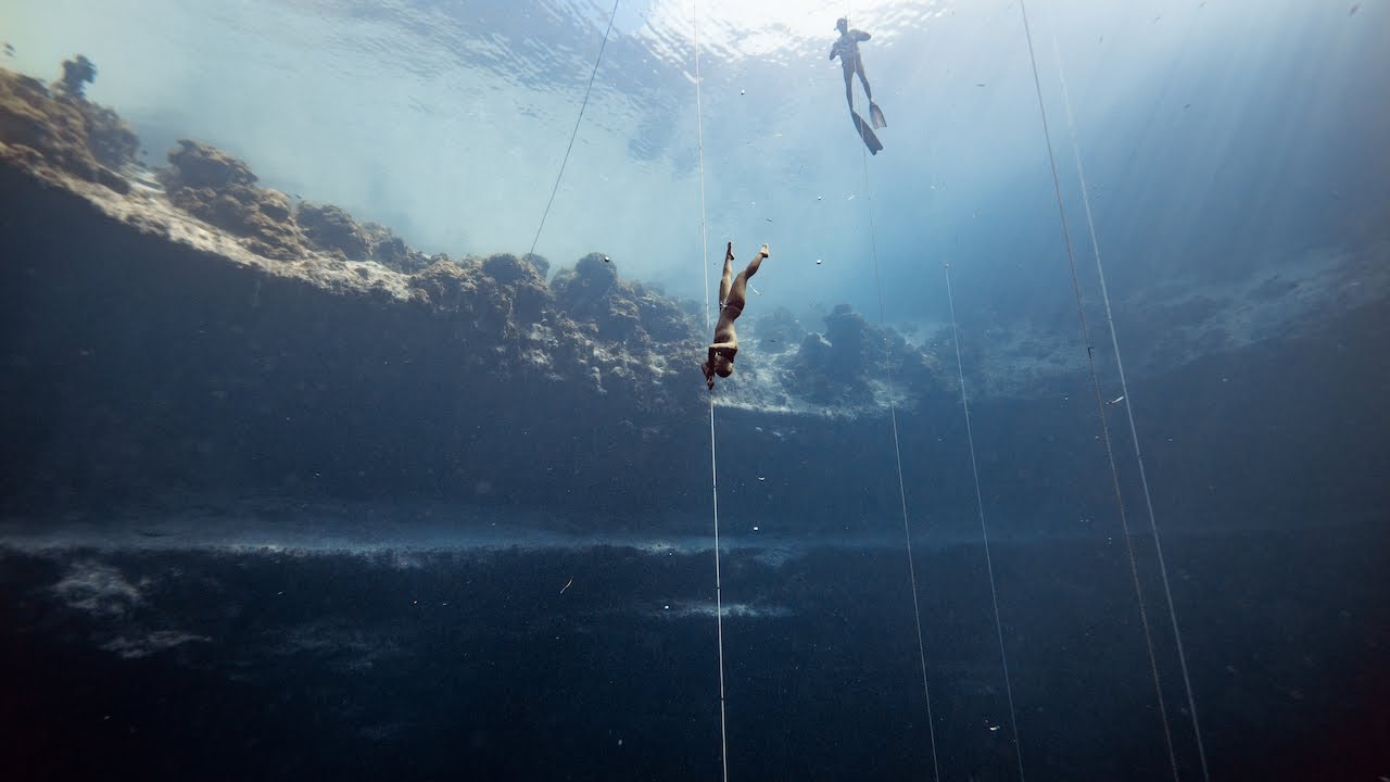 SAYURI KINOSHITA on an inspiring World Record dive to 94m in Free ...