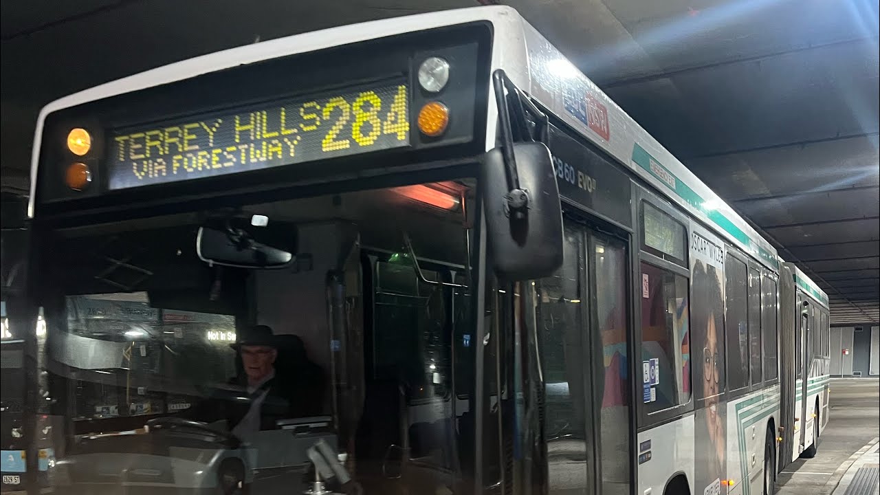 CDC NSW Terrey Hills m/o 9457 Volvo B12BLEA Euro 3 Custom Coaches CB60 ...