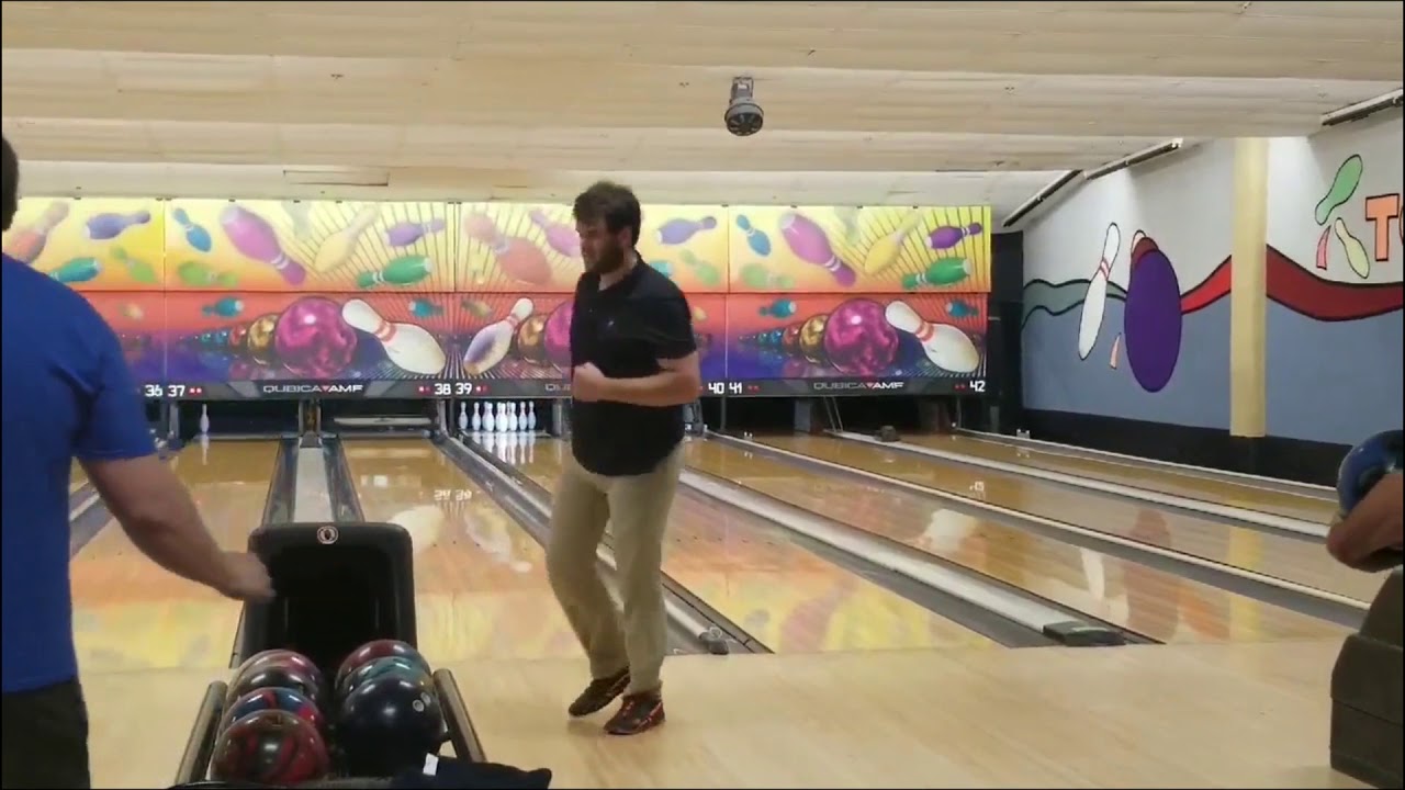 I miss Bowling: A bowling montage - YouTube