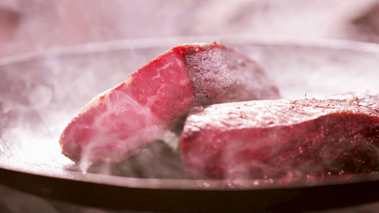 Best Looking Food in Video Games - Dragon's Dogma 2 Meat Cooking - YouTube