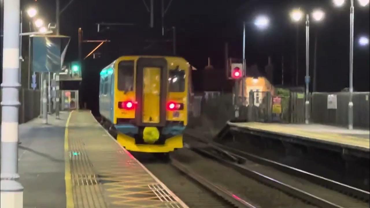 Test train (Class 153 385) At Ingatestone - YouTube