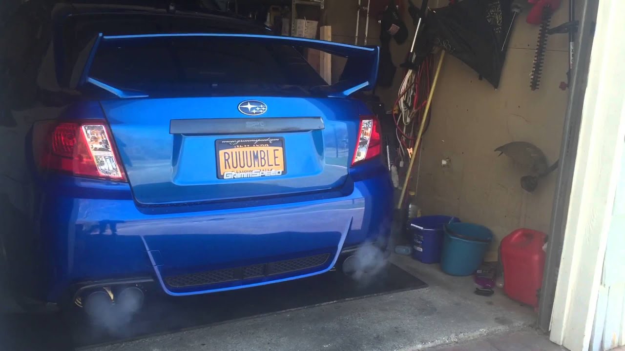 2012 WRX Cold Start Blue Smoke Possible Ringland Failure - YouTube