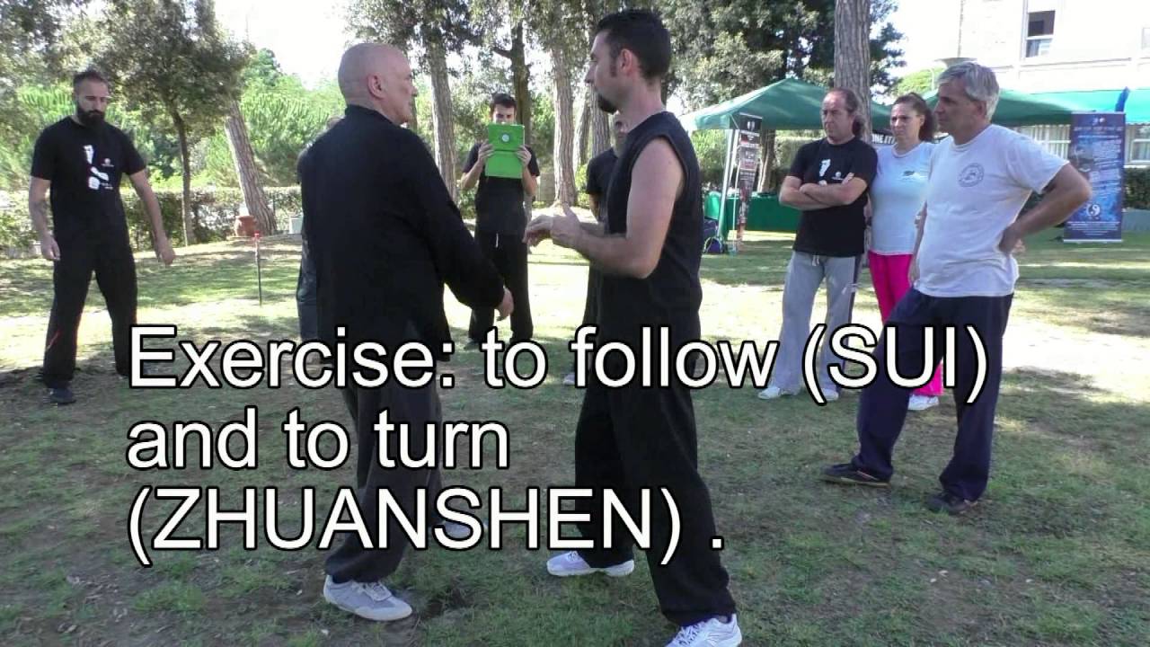 Bagua stance, the best tool for fighting - YouTube