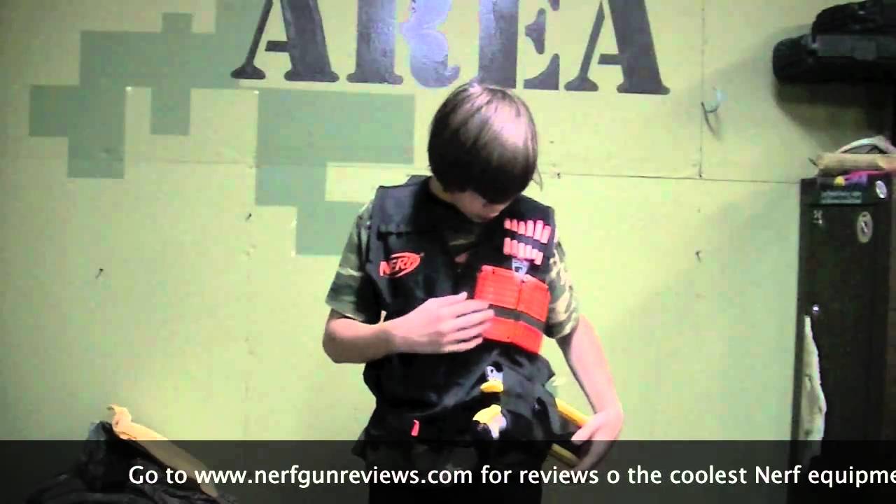 Nerf N-Strike Tactical Vest review- Nerf Commando's best friend - YouTube