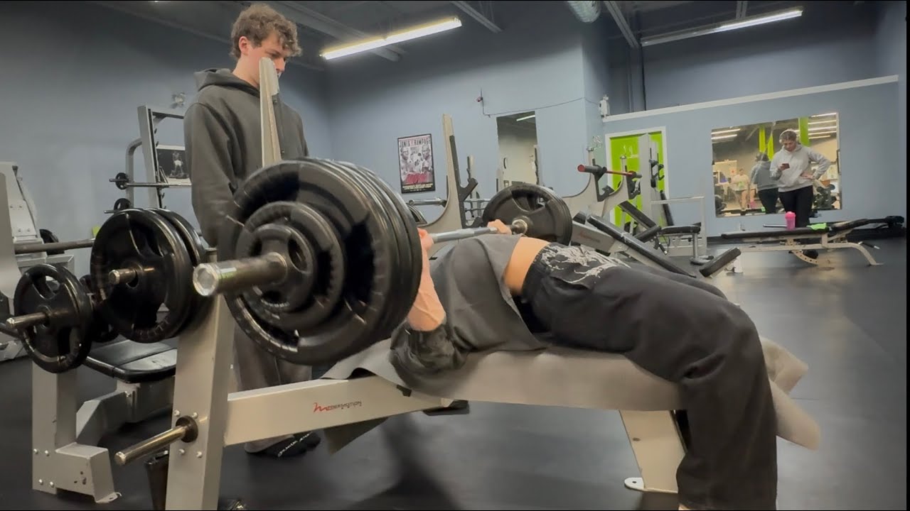 Bench is FLYING - Road to 405 - Episode 37 - YouTube