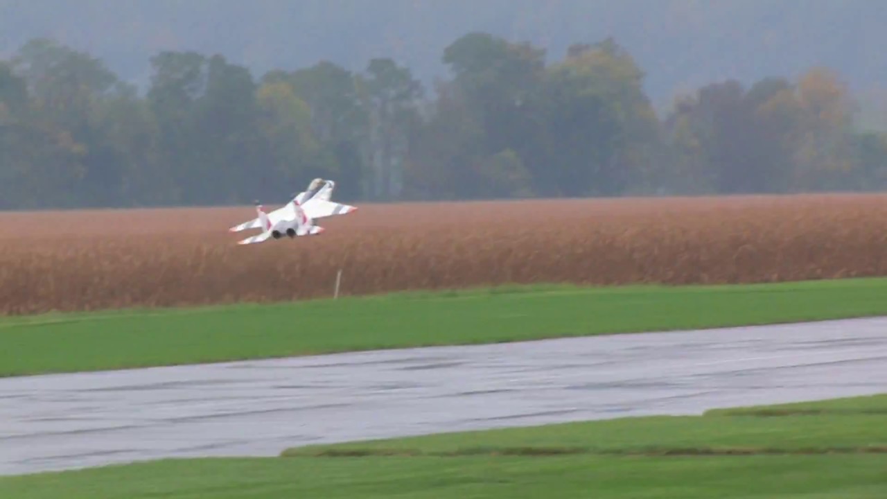 F-15 at Fall Jet Classic - YouTube