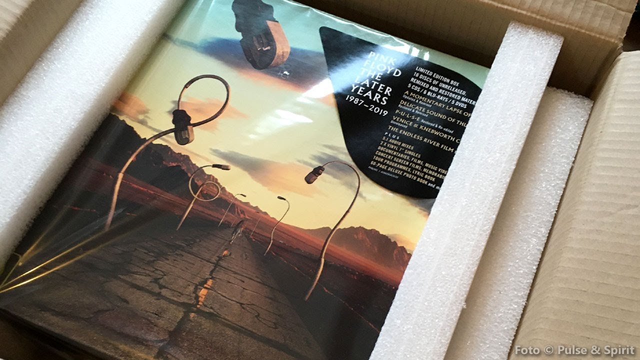 Unboxing: Pink Floyd The Later Years 1987-2019 Box-Set - YouTube