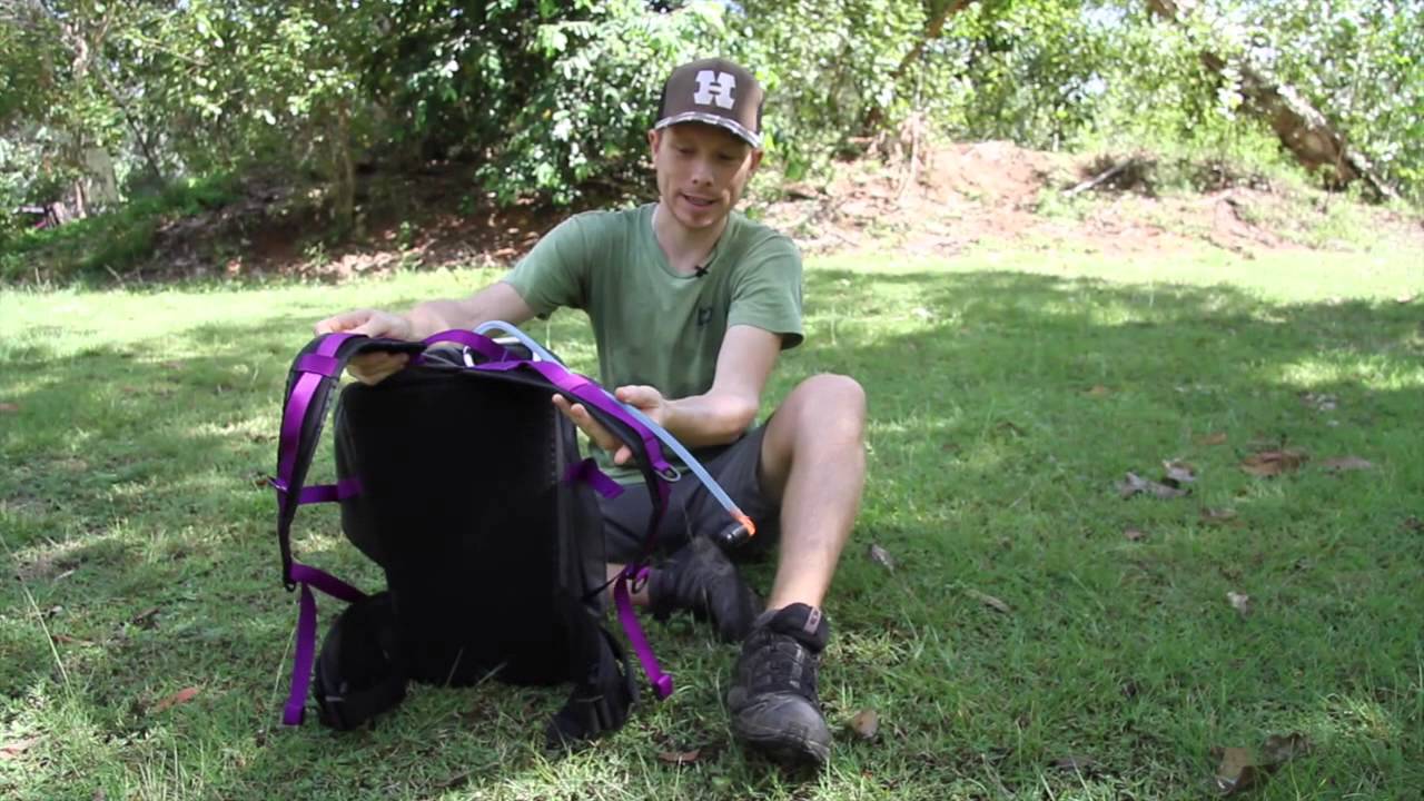 BOgear - Water Bladder Carry - YouTube