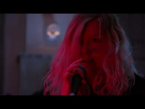 aYia - New Moon (Live on KEXP)