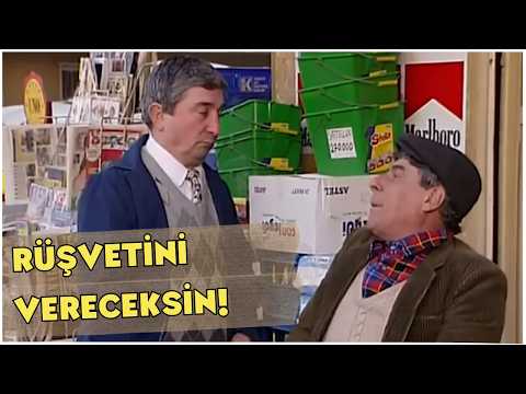 Cafer, Sabri Bey'le Bakkal Yusuf'un Arasını Buluyor! | Bizimkiler 19. Bölüm