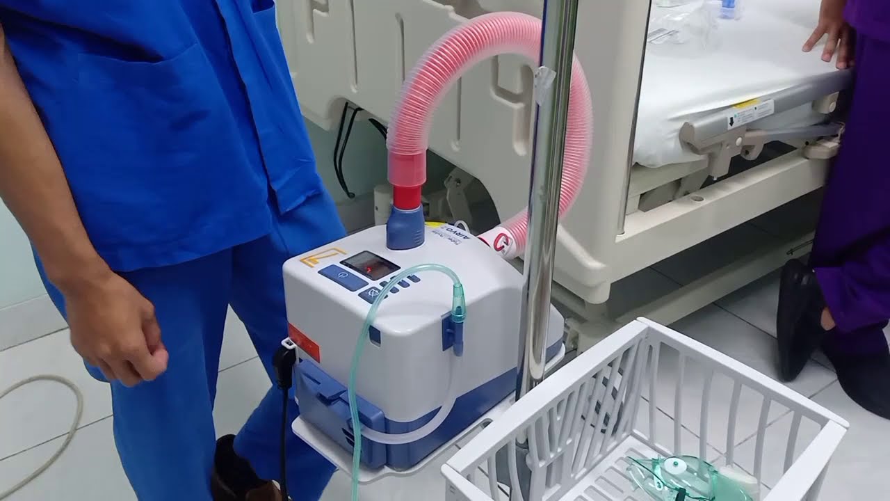 Pasang Alat HFNC Di ICU - YouTube