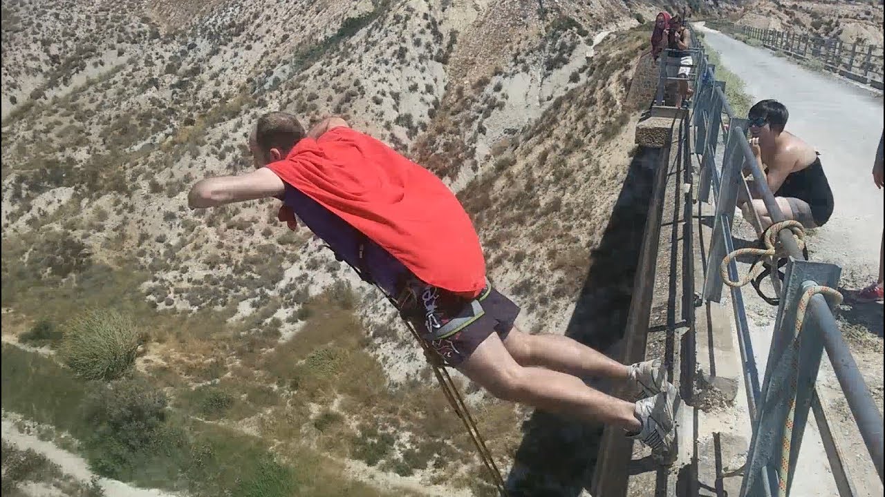 Project Superman - Bridge Jumping - YouTube
