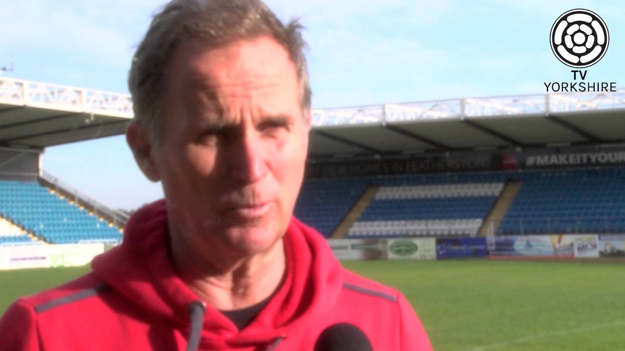Exclusive: WTW Head Coach Brian Smith ahead of 2016 season - YouTube