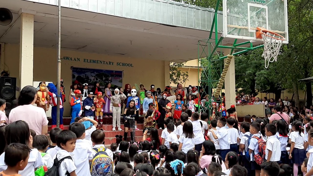 Science and Math Cosplay - YouTube