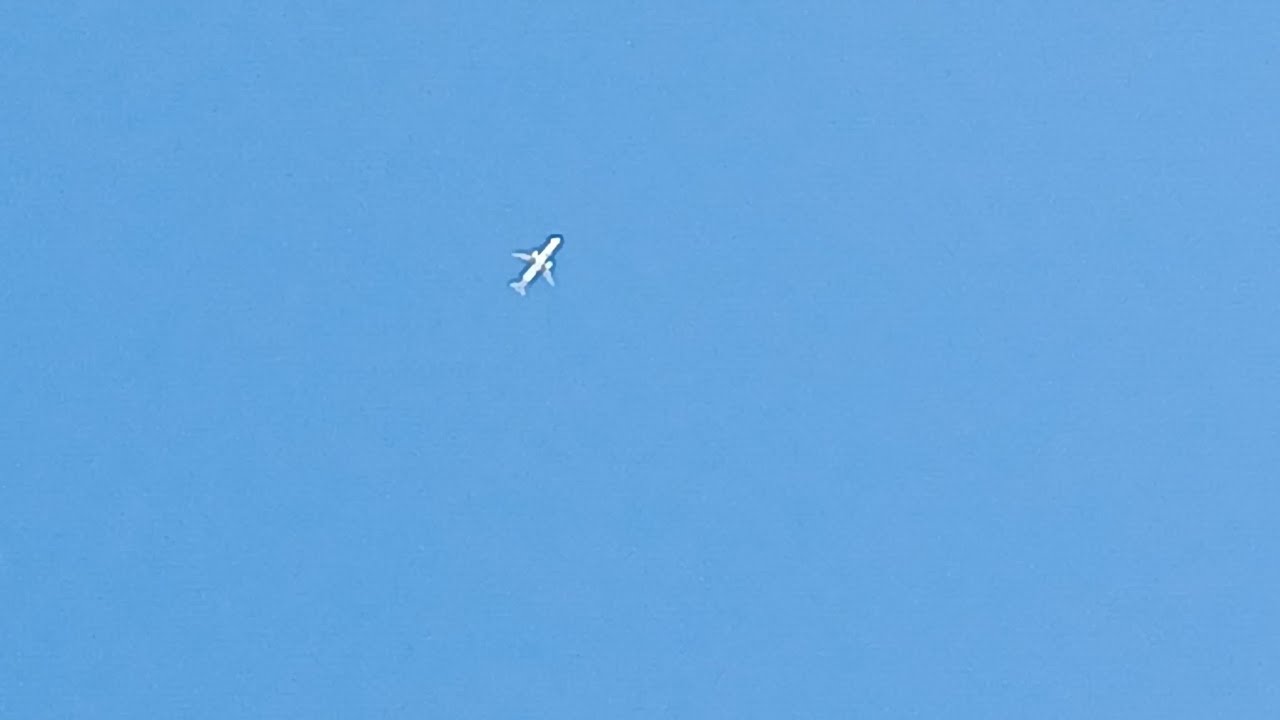 Passando a Tarde no Parque que passa Muitos AVIÕES - YouTube