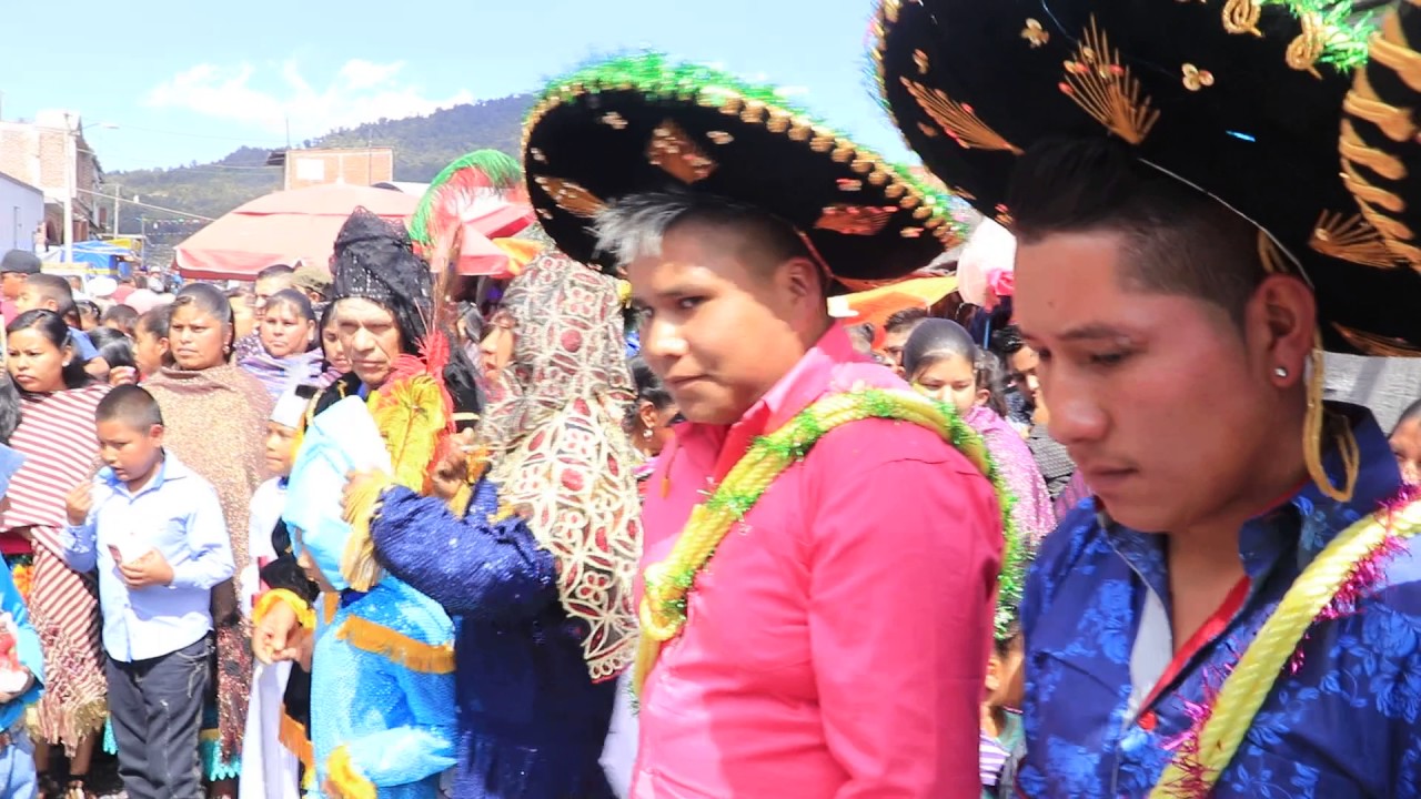 Pastorela y baile en Cocucho, Michoacán 2 - YouTube