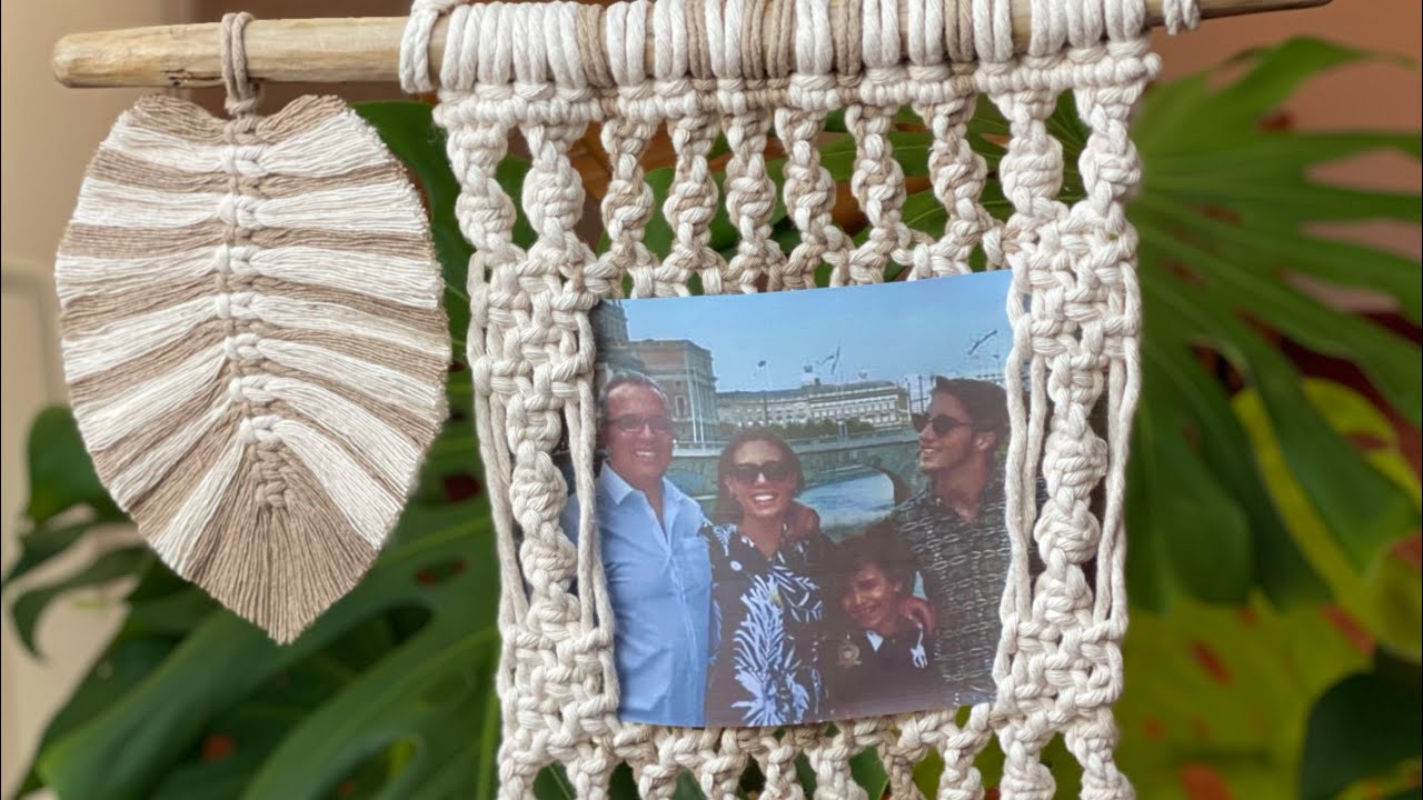 Tutorial: Moldura/porta retrato em macramé com folha em macrame. # ...