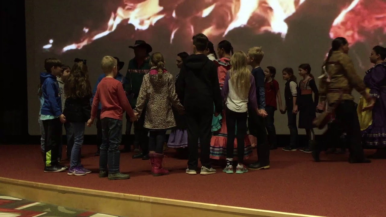 Chickasaw Stomp Dance - YouTube