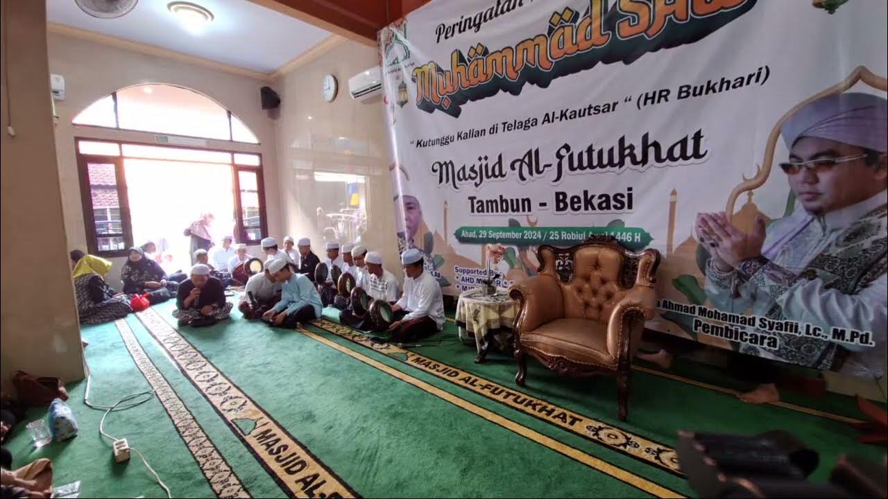 Pembacaan Maulid Team Hadroh Irmafa (Ikatan Remaja Masjid Al-Futukhat) - YouTube