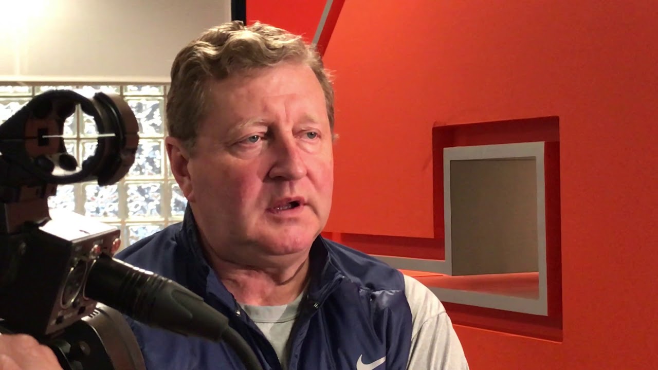 Coach Desko Weekly Press Conference - YouTube