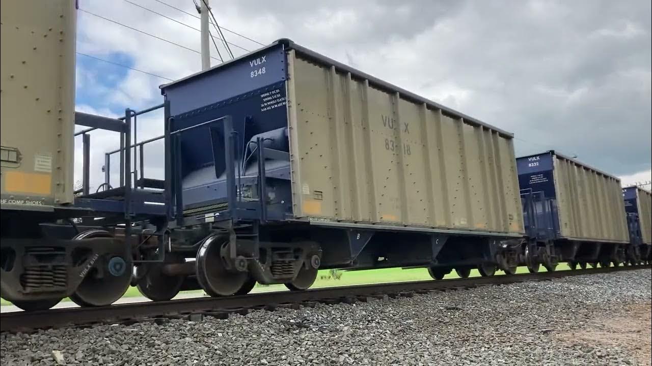 NS SD60E 6987 leads K90 with a awesome P5 - YouTube