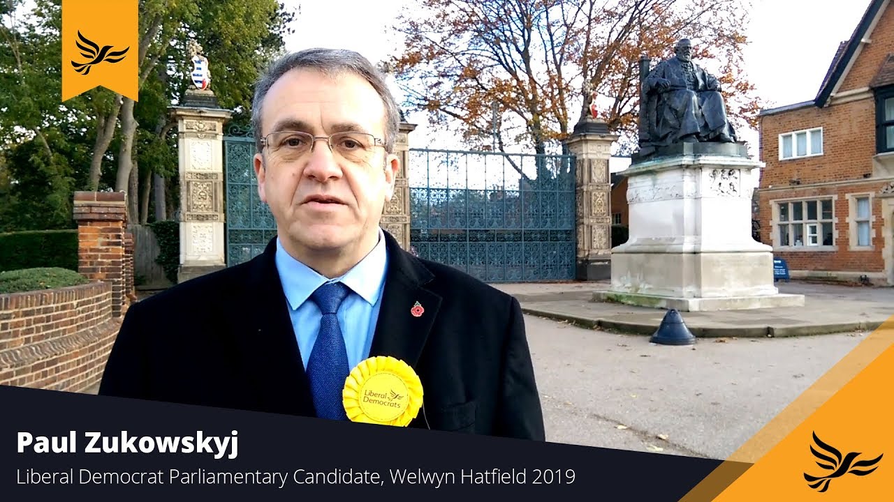 Paul Zukowskyj explains why the climate emergency is REAL! - YouTube