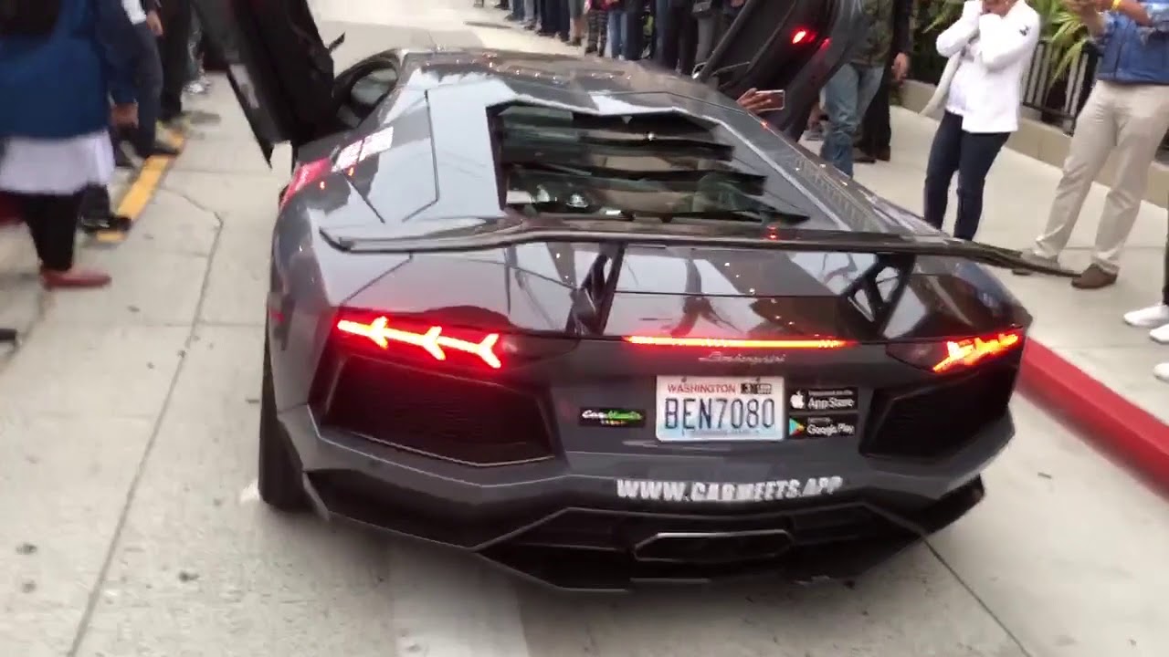 This is what it's like at the CRAZIEST CAR SHOW in America! - YouTube