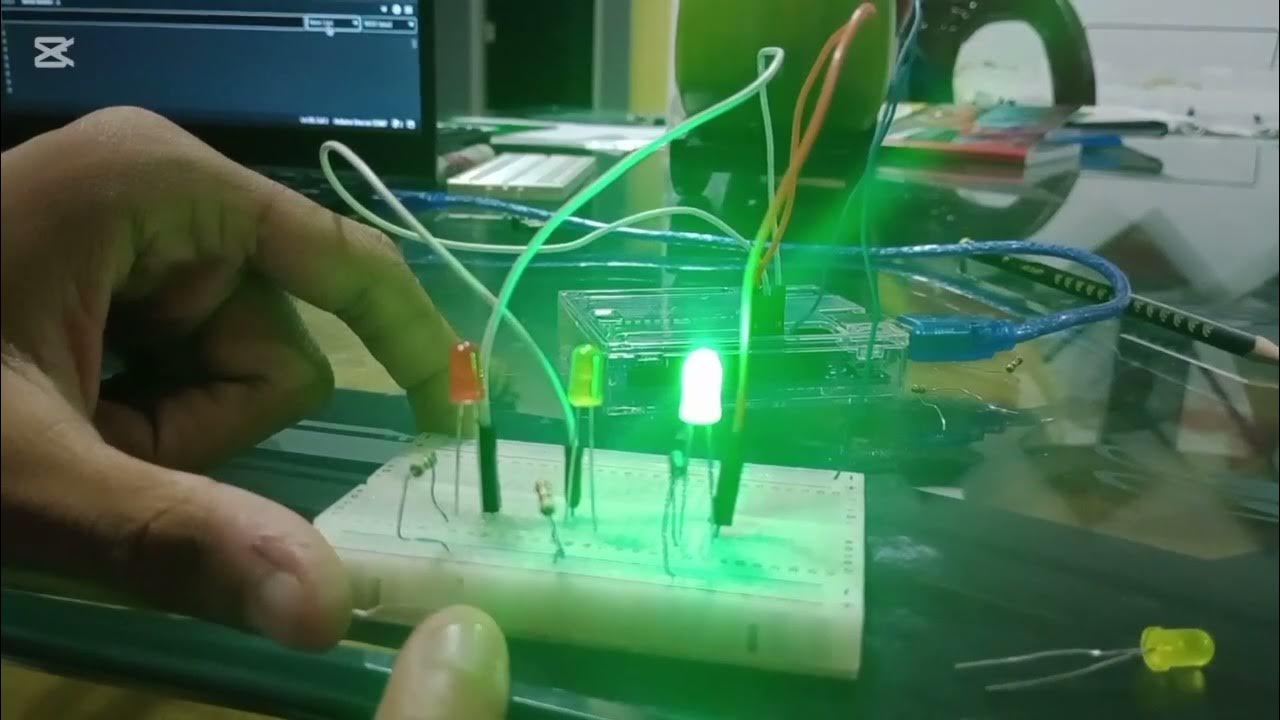 Luz intermitente y Semáforo Arduino - YouTube