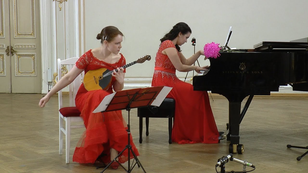 Alina Nikitenko – "Don't Look Up" (2022) - YouTube