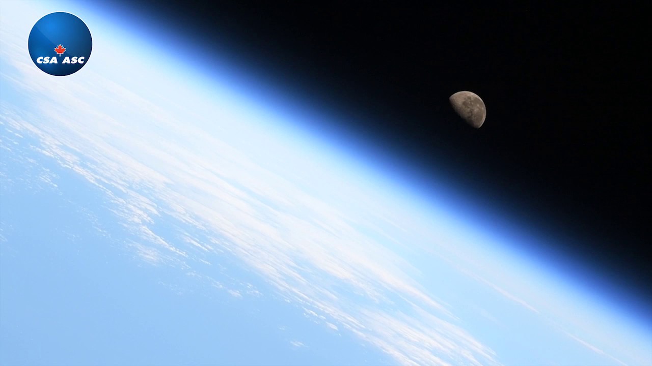 Incredible Moonset Captured from Space Station - YouTube