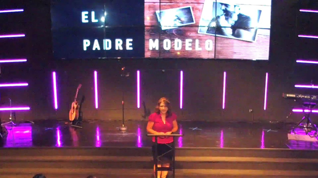 El Padre Modelo - YouTube