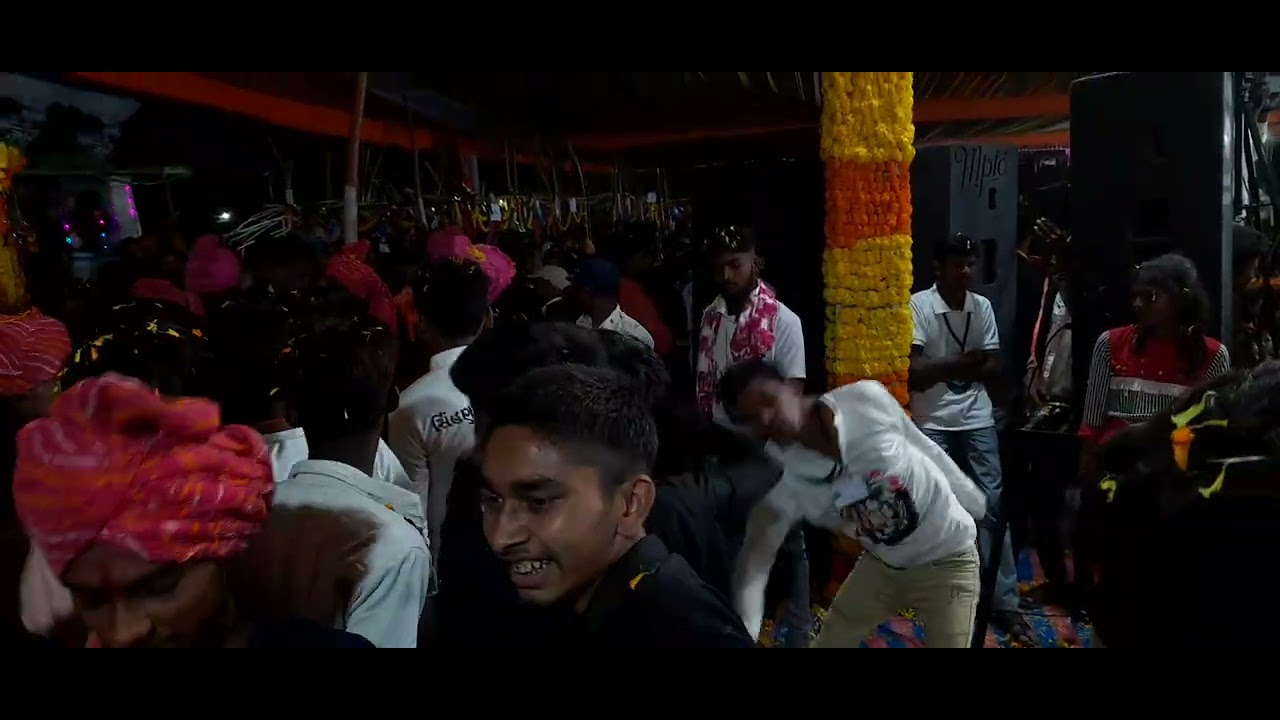 sarsav ni full moj parvin Luni - YouTube