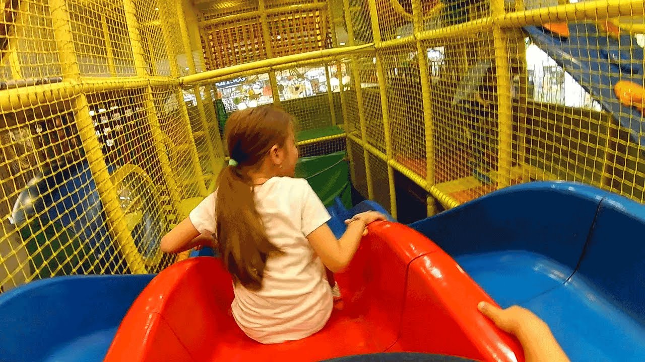 Indoor playground family fun for kids with slides. Video 2017. - YouTube