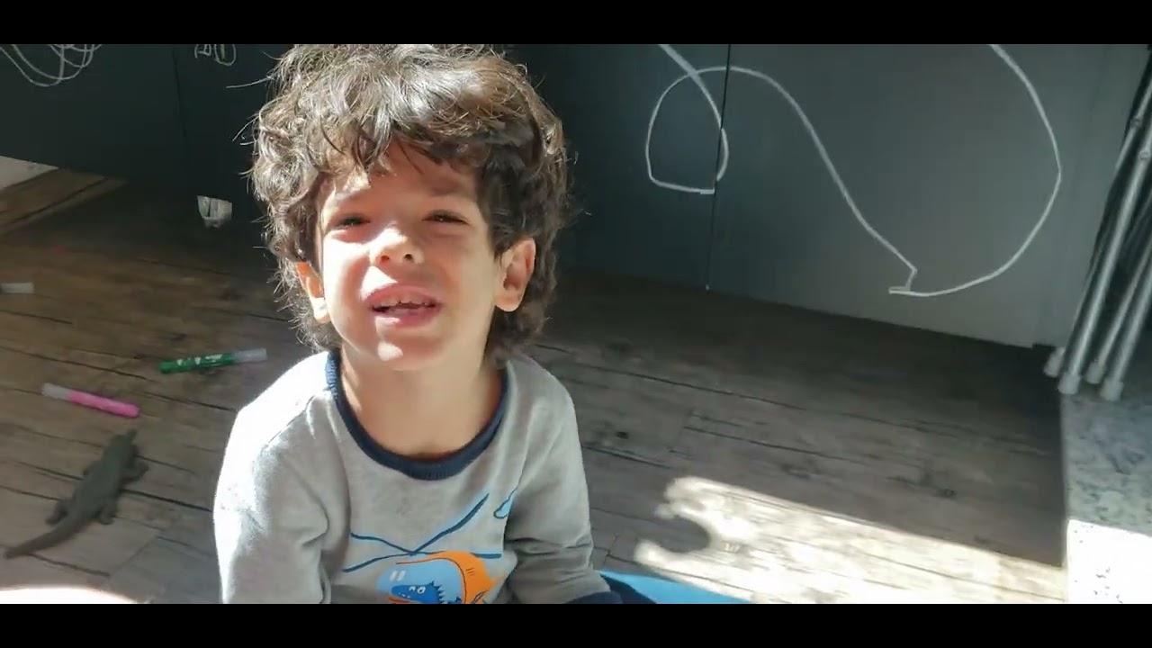 Mateus fazendo arte - YouTube