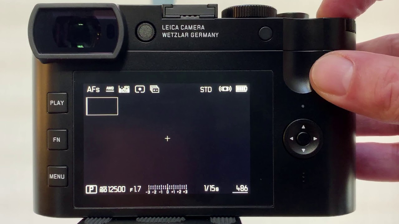 Leica Q2: Customizing Menu and Buttons - YouTube
