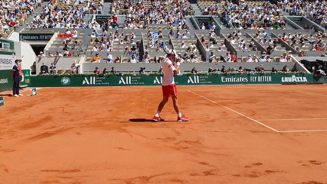 Novak Djokovic vs Tsitsipas - Side view - Focus Novak - YouTube