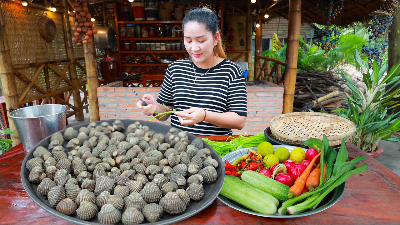 Juicy Blood 2 recipes on table cooked by pregnant chef - Cooking with ...