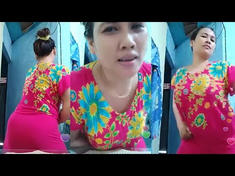MENGINTIP TANTE IDA PAKAI DASTER TIPIS BERKERINGAT BASAH!! - YouTube