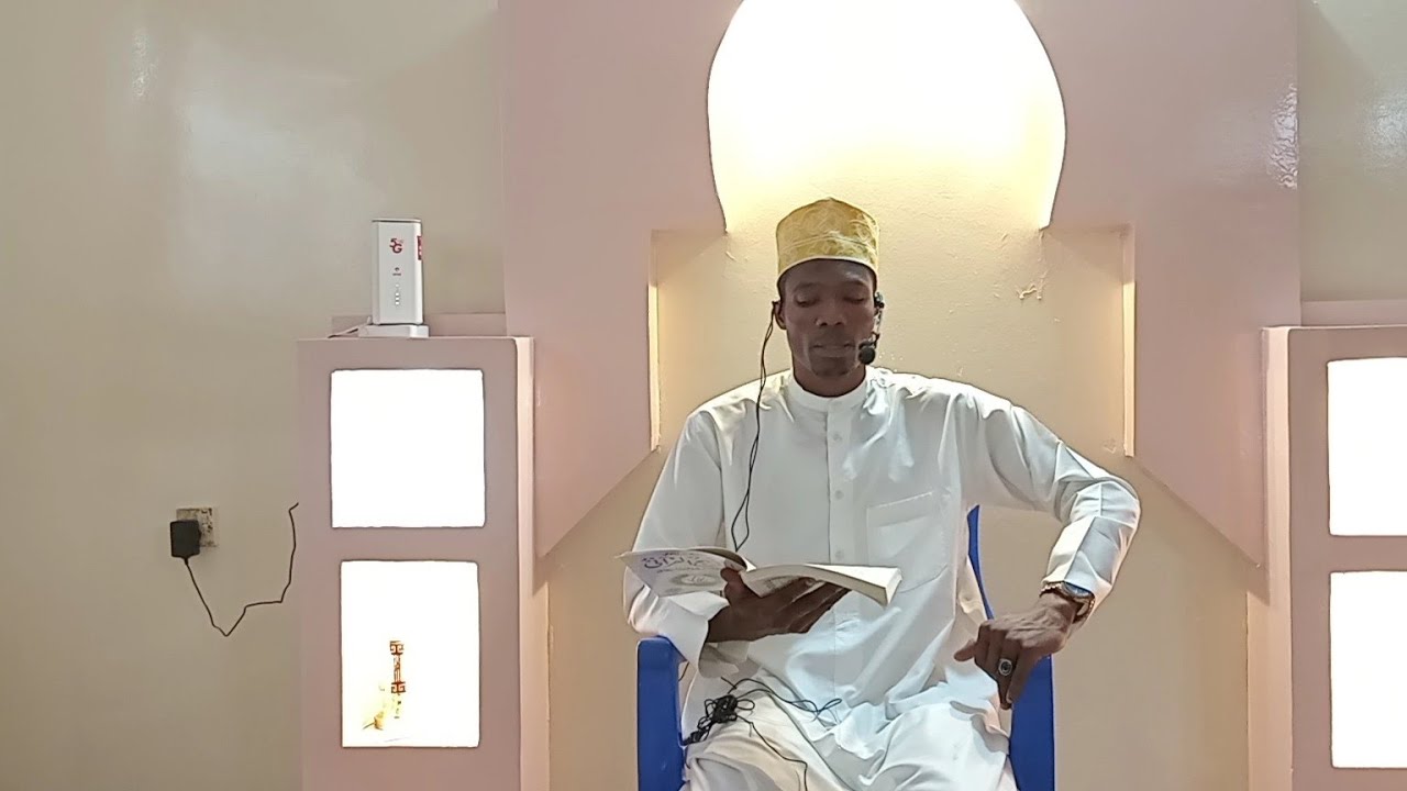 SOMA DUWAHII ALIOISOMA NABII ZAKARIYA ILI ALLAH AKUPE KIZAZI NA MTOTO ...