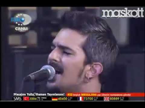 Maskott - Nadas & Yalnız Ben @ Disko Kralı Canlı Performans / 2010