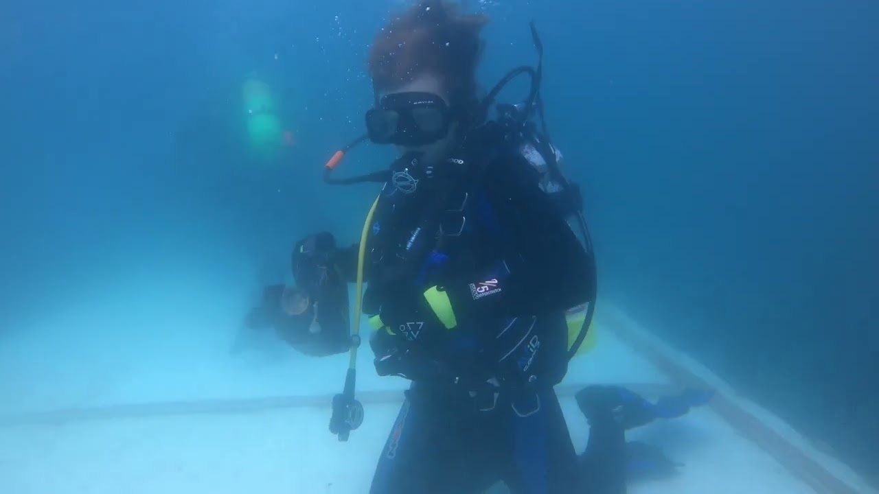 Revisiting Mermet Springs for a Fun Dive! - YouTube