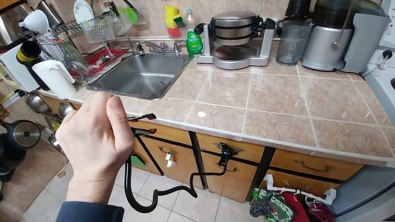 28 - Wire phone holder - YouTube