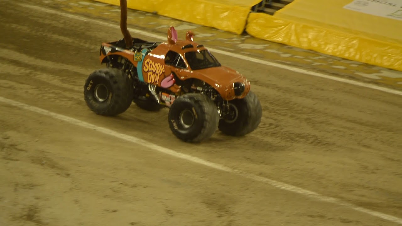 2018 Monster Jam Toronto Scooby-doo roll over - YouTube