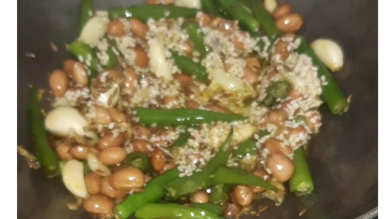 How To Make Kuta (Thecha) By@SHARMA'S DUNIYA - YouTube