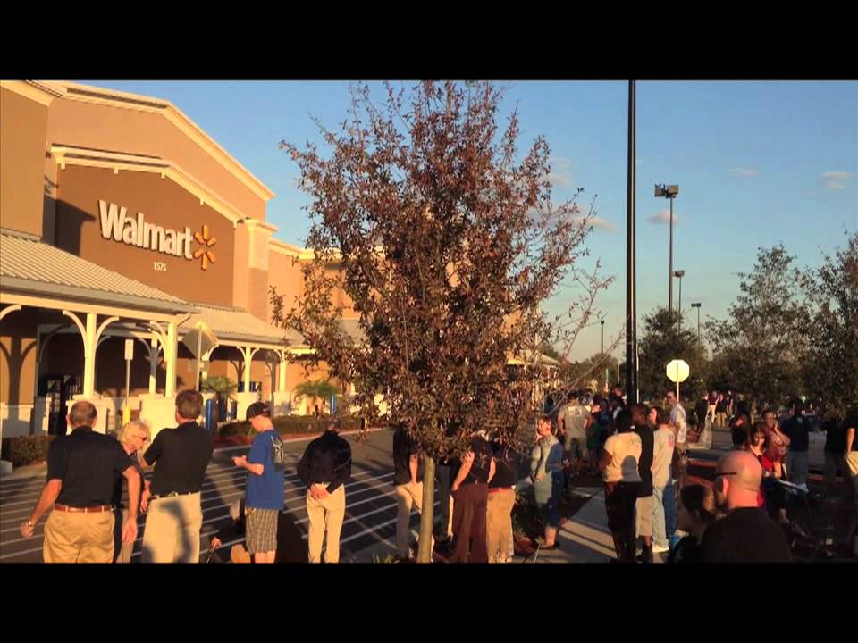 Emergency Evacuation At Walmart - YouTube