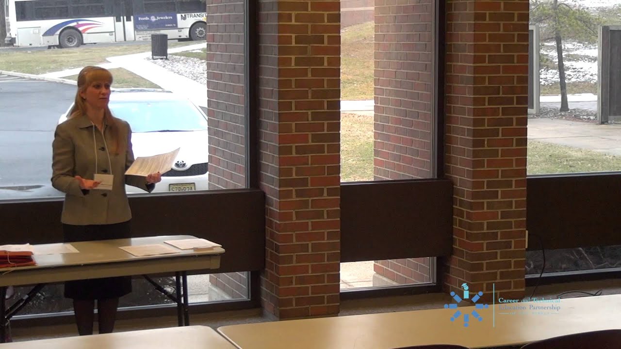 College and Career Readiness Seminar - Building a Student Portfolio ...
